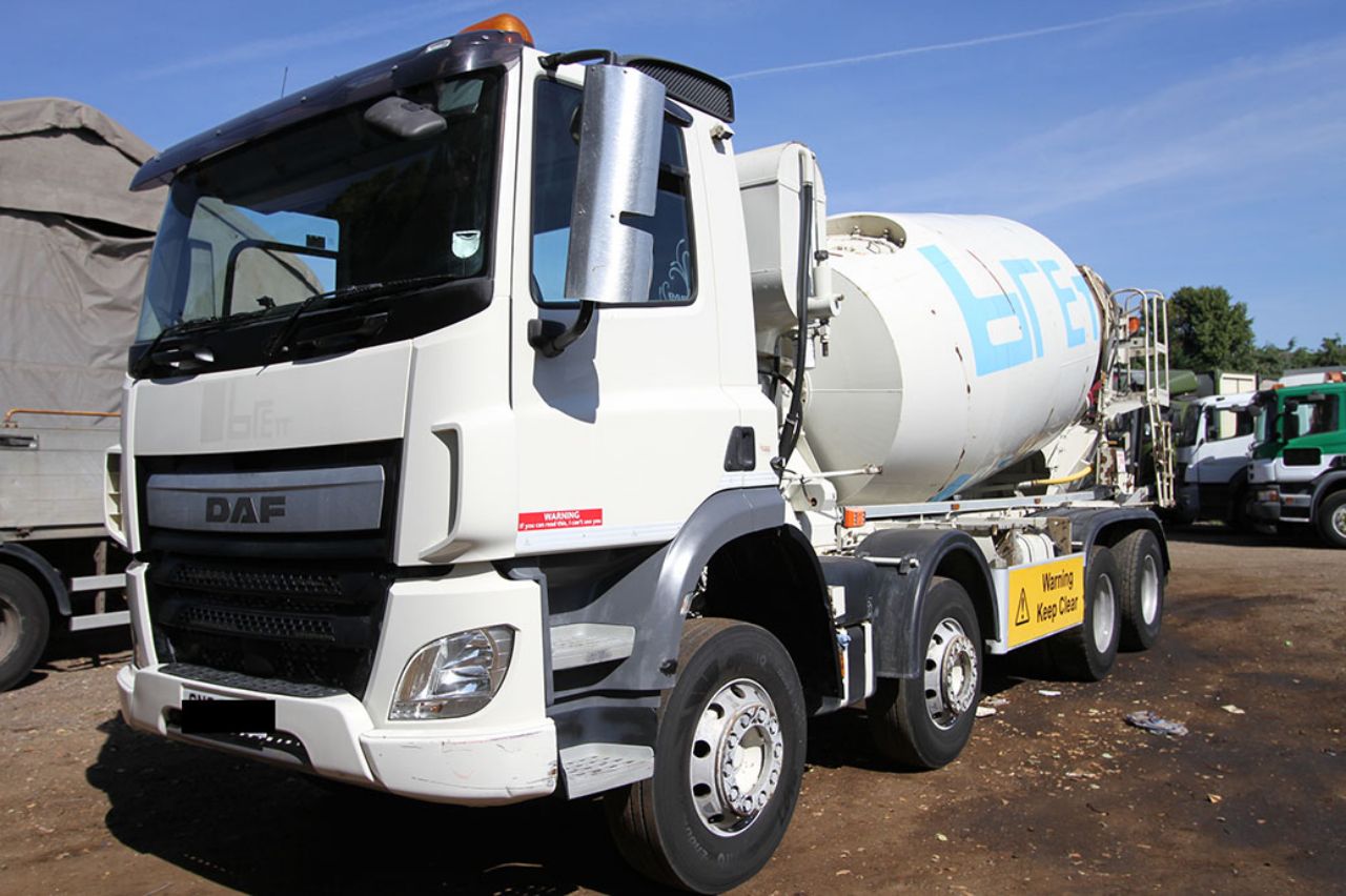 DAF TIPPER TRUCK FOR SALE IN LONDON SCANIA TIPPER FOR SALE IVECO TIPPER ...